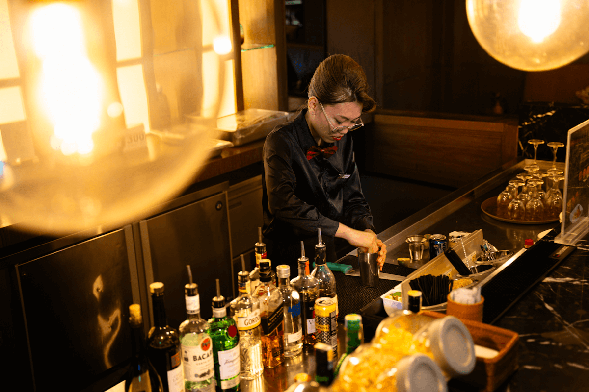 Discover the Golden Lounge Experience | Malaysia Airlines